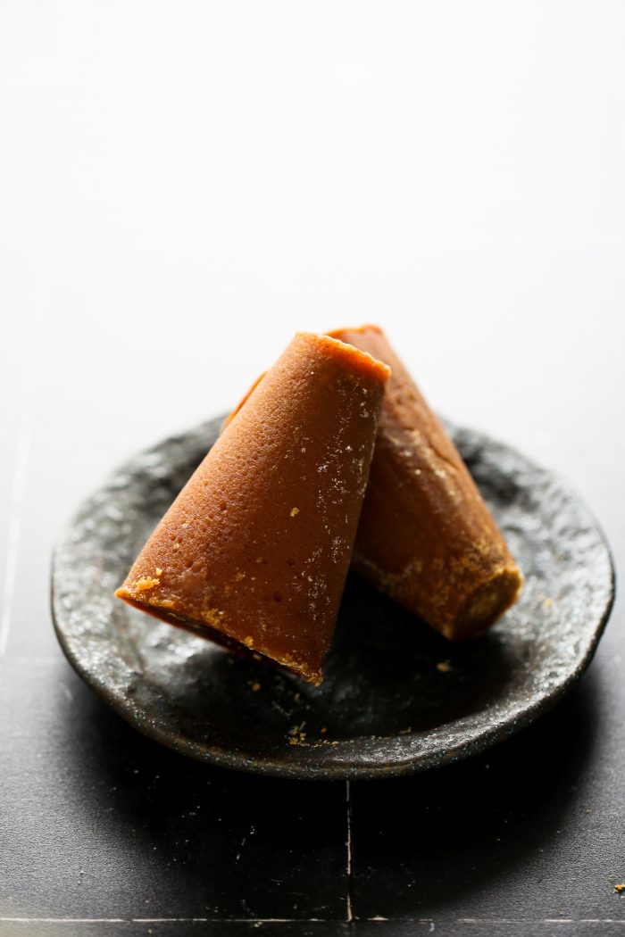 This is piloncillo, learn everything about it -Ale Cooks