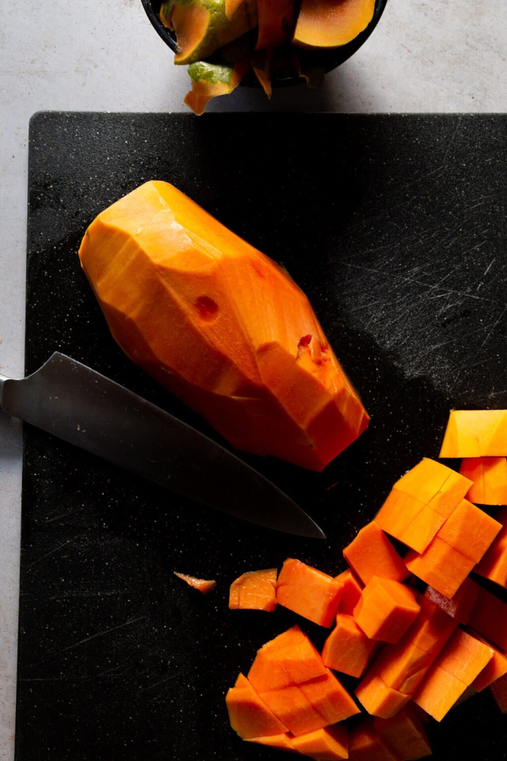 Learn How to Cut a Papaya - Step-by-Step Instructions & Fun Facts!
