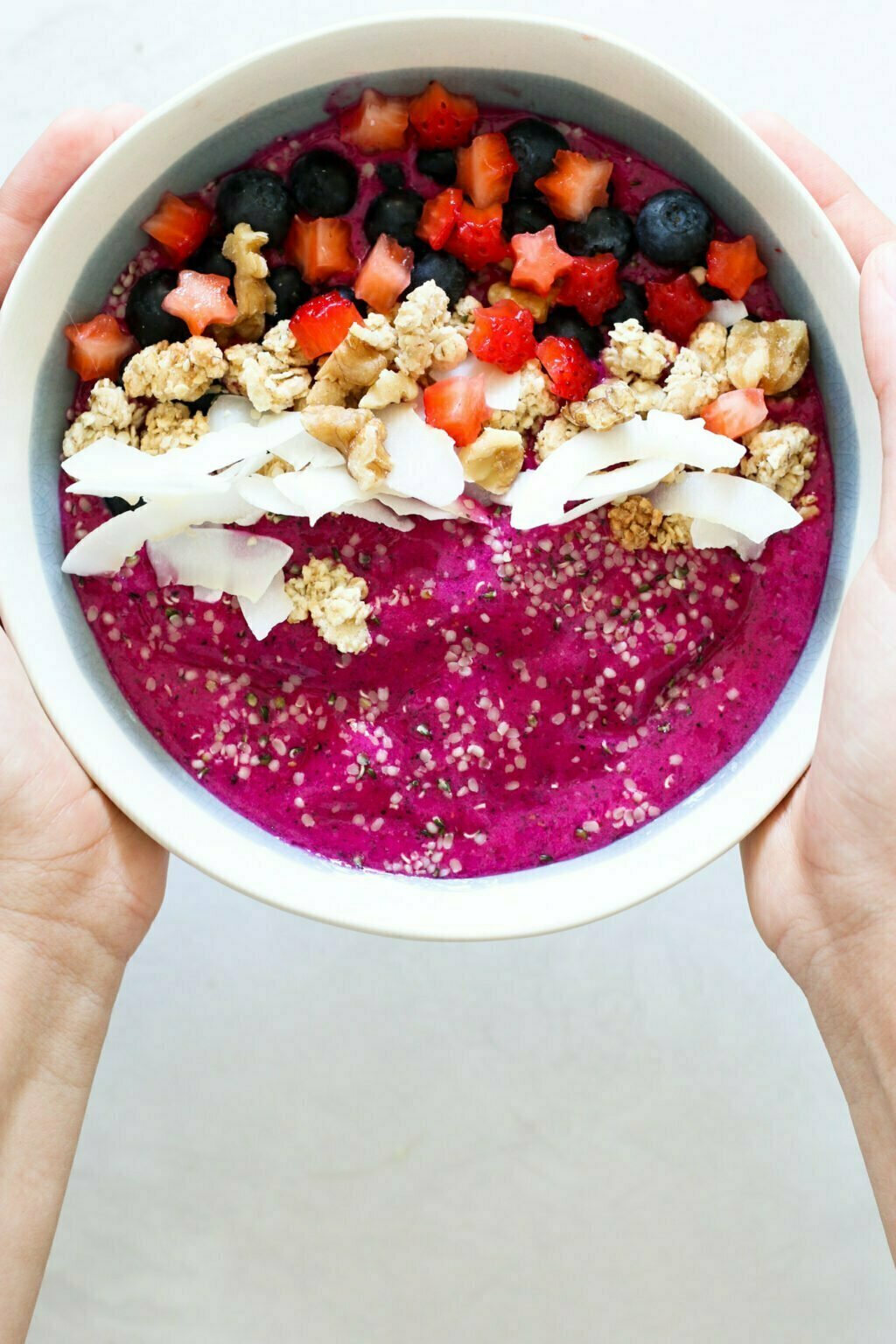 Dragon fruit Smoothie Bowl